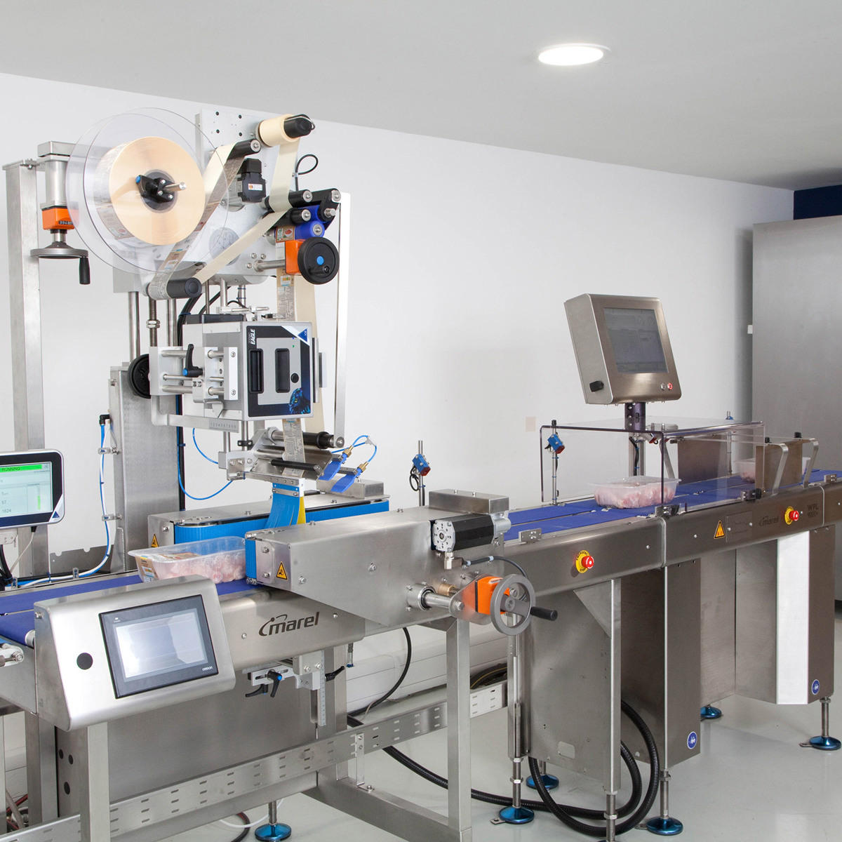 C3 Panel Label Applicator | Marel