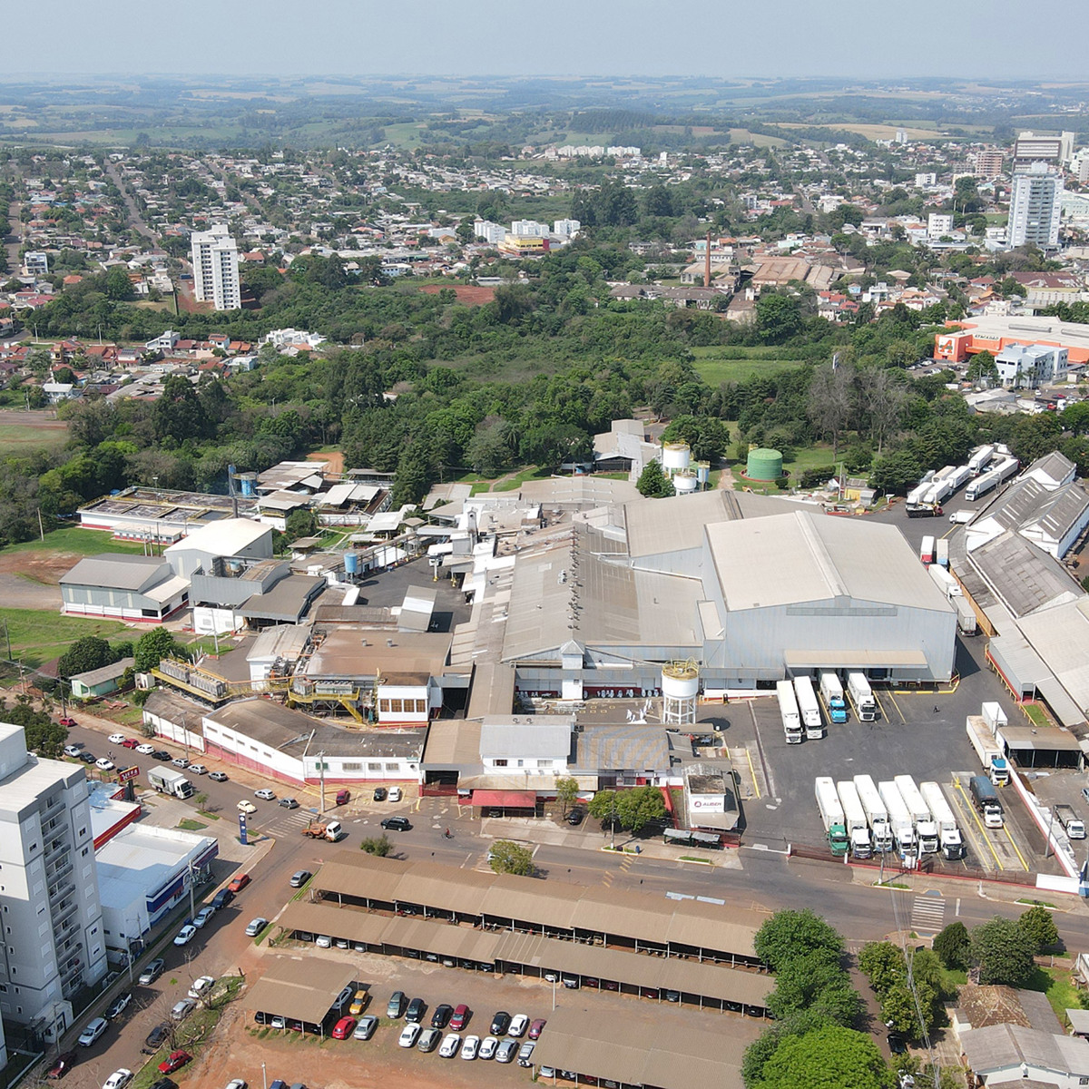 Alibem automates deboning and raises yield with DeboFlex | Marel