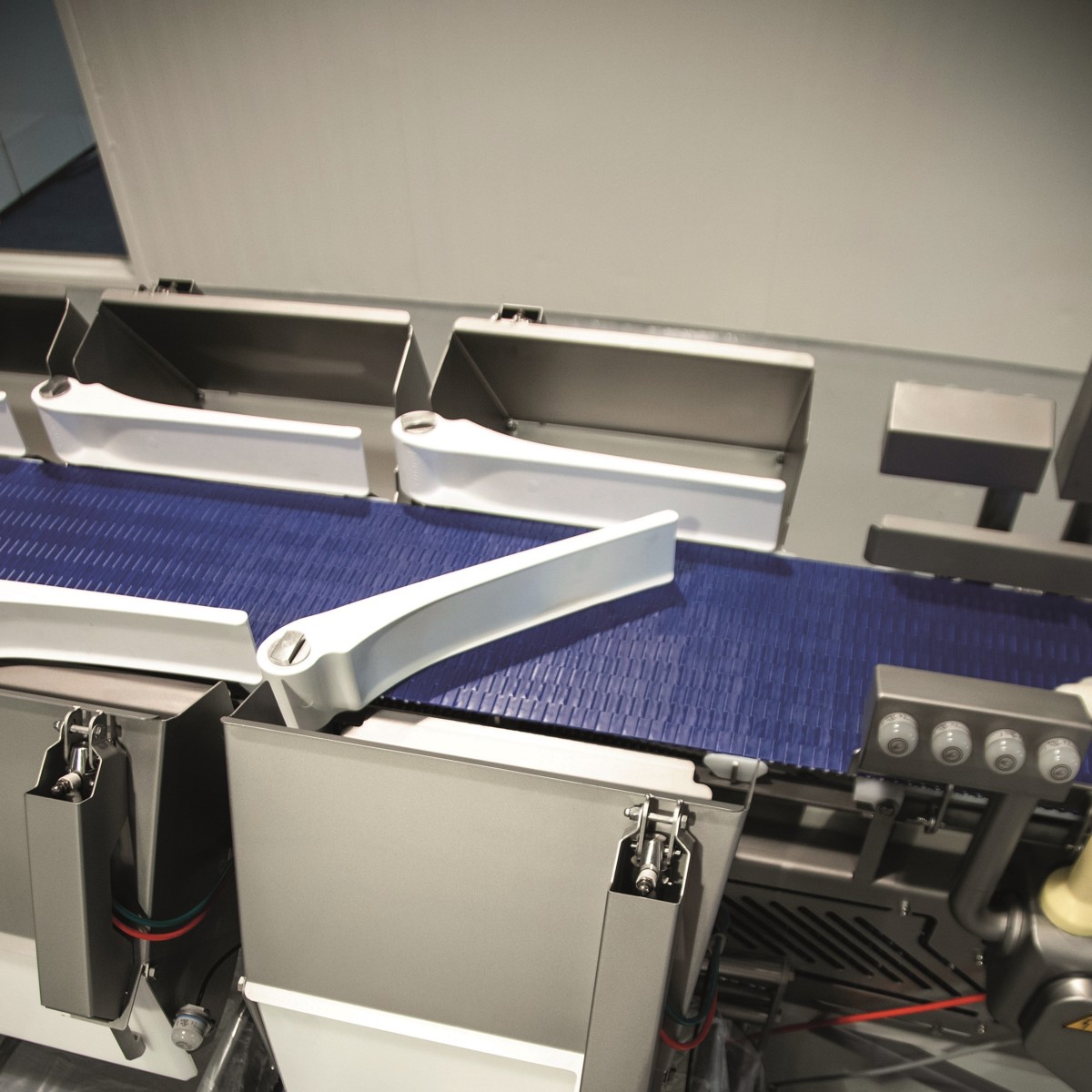 Compact Grader | Marel