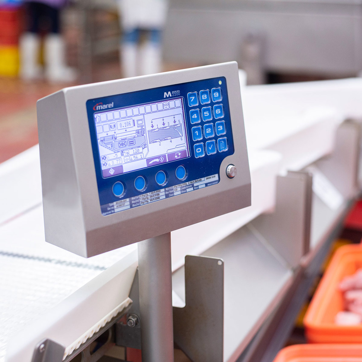 Onboard weighing, grading and batching | Marel