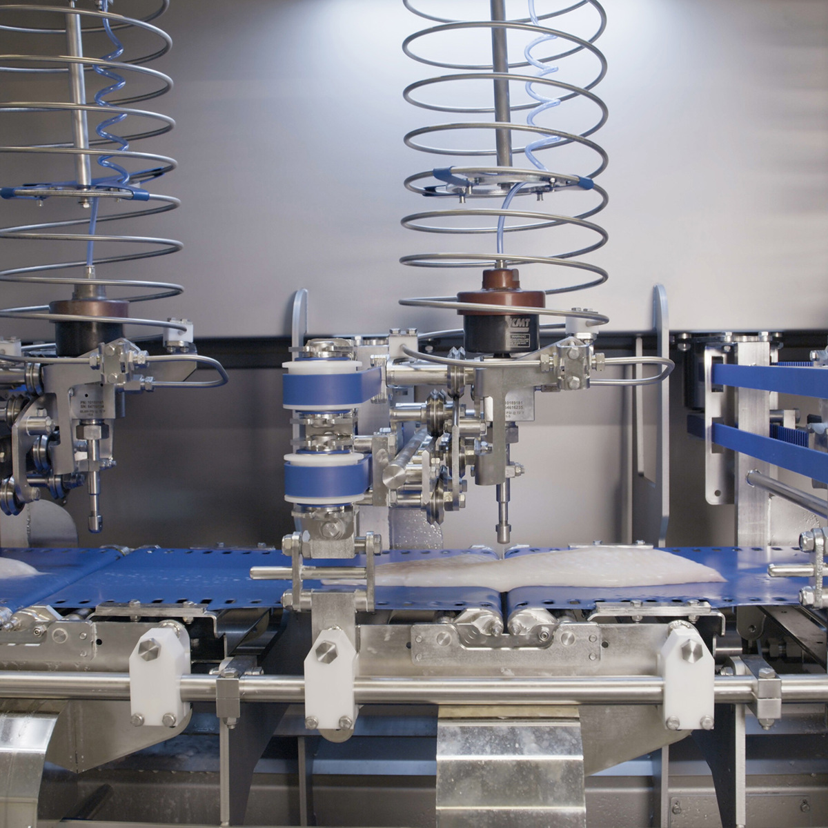 Unlock unmatched efficiency with the FleXicut Jet | Marel